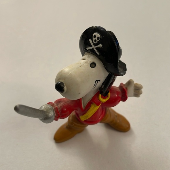 Peanuts | Toys | Vintage Snoopy Figure Snoopy Peanuts Pirate Figure H7 ...